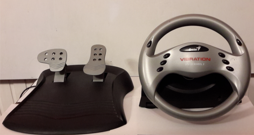 VOLANTE GENIUS SPEED WHEEL 3 VIBRATION USB PARA PC - La Casa de la Notebook